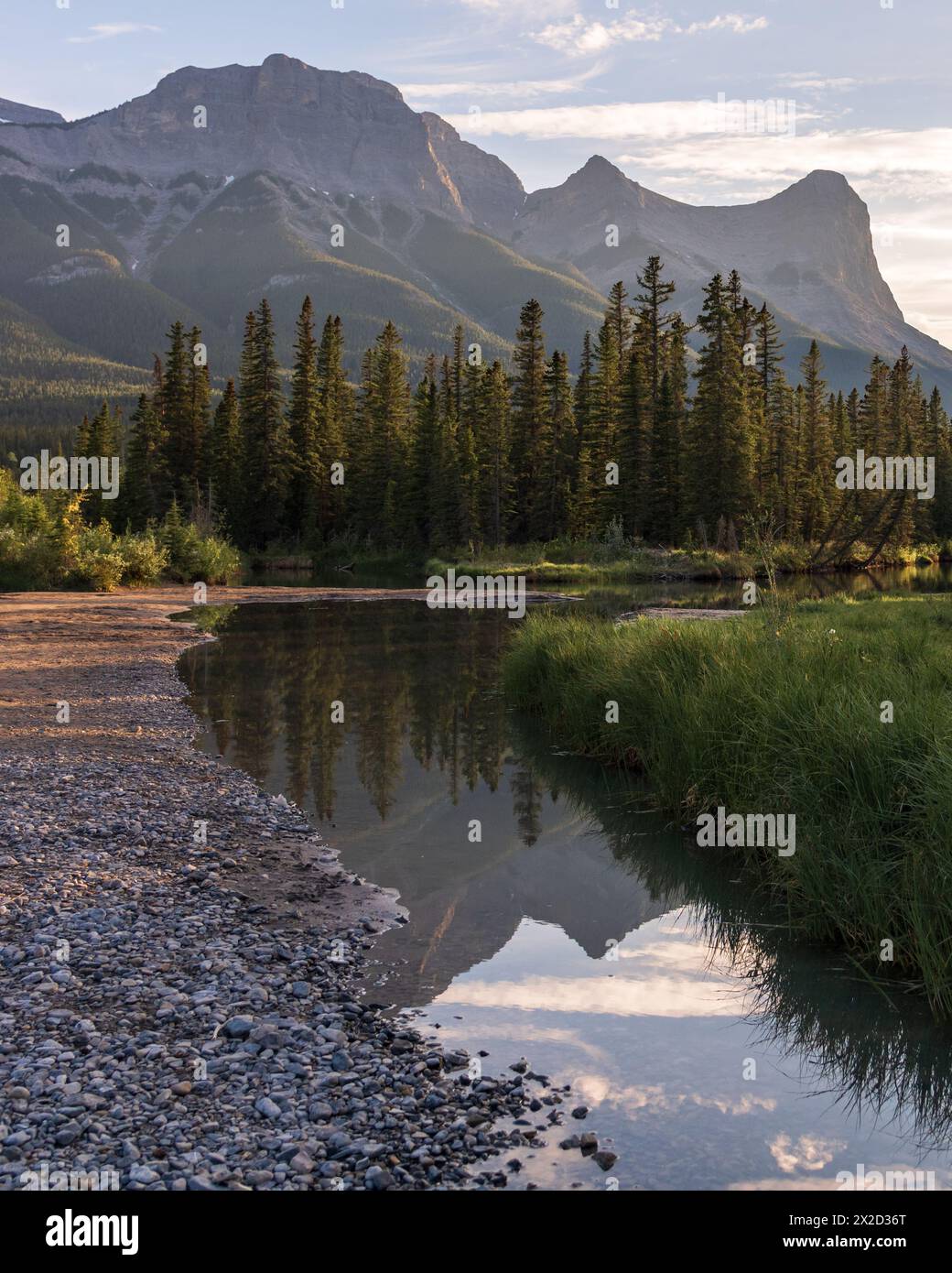 Incredible view of Three Sisters in Canada, Banff National Park with ...