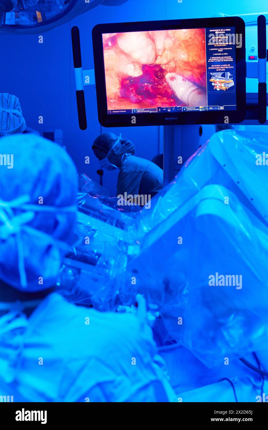 Surgical Treatment of Prostate Cancer, Radical prostatectomy, Da Vinci ...