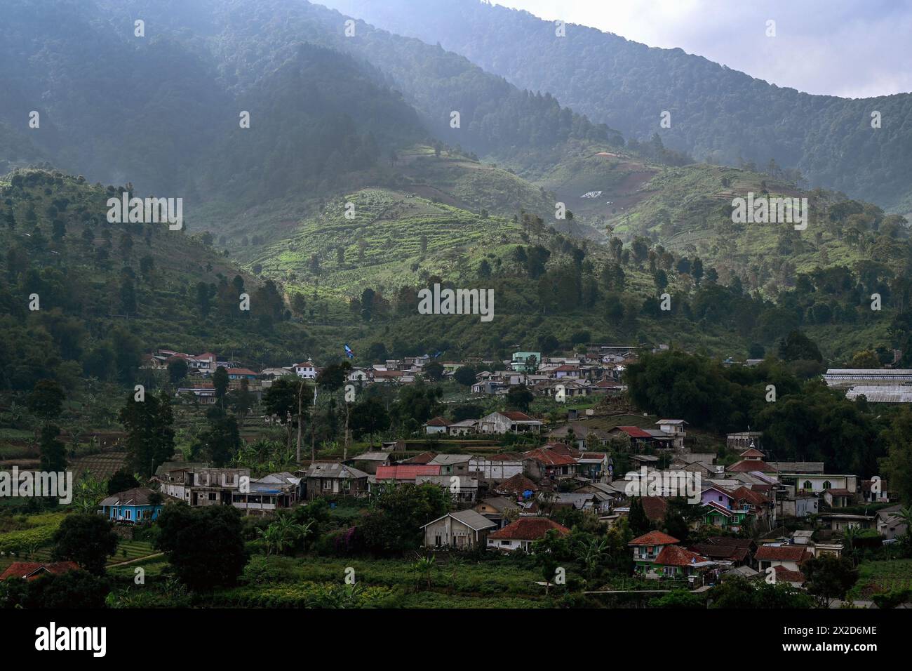 Residential Landscape in Rural Areas Stock Photo - Alamy
