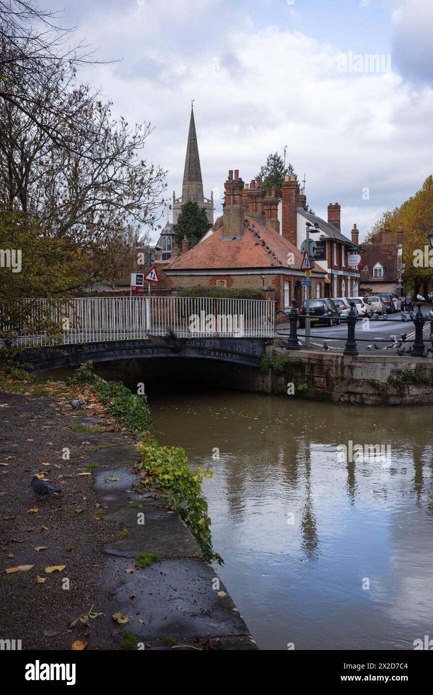 River Ock at Fairlawn wharf, Abingdon on Thames, Oxfordshire Stock ...