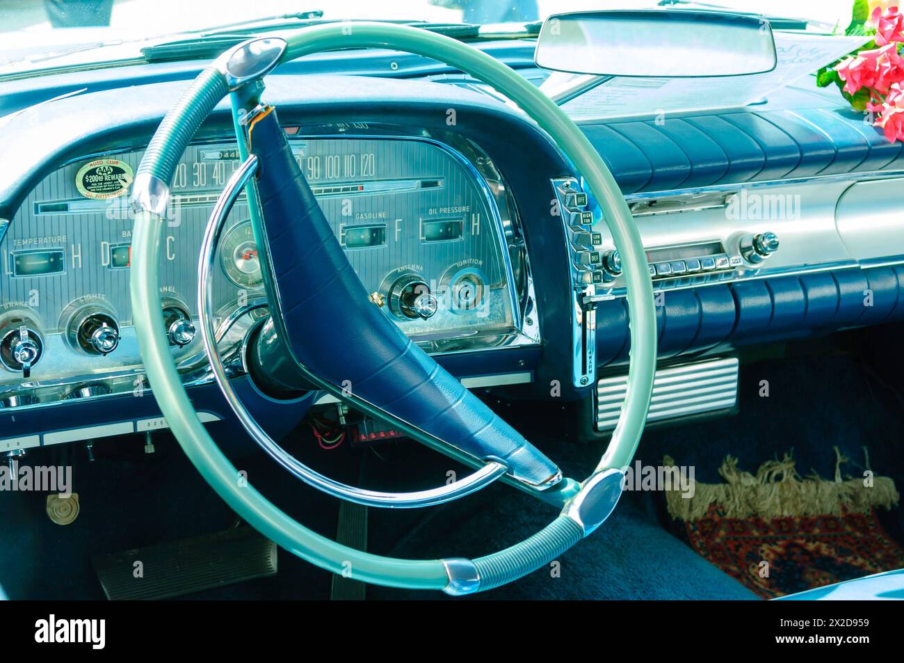 Vector steering wheel hi-res stock photography and images - Alamy