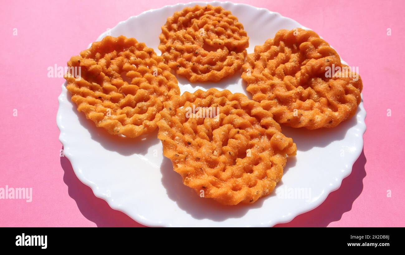 Twisted murukku hi-res stock photography and images - Alamy