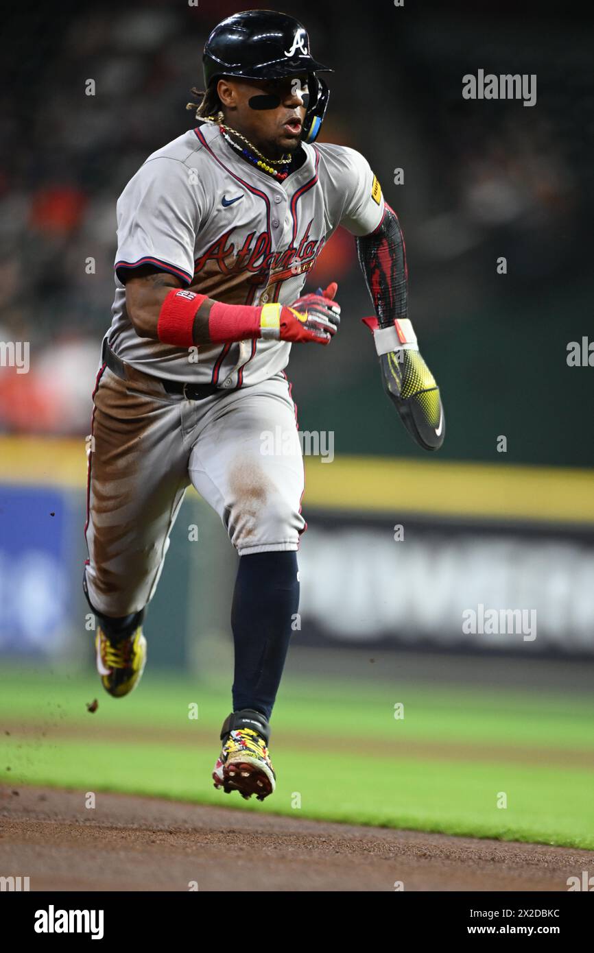 Atlanta Braves outfielder Ronald Acu–a Jr. (13) attempts to steal third in the top of the first ...