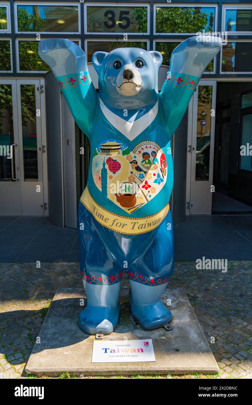 Taiwan Buddy Bear in Berlin, Germany Stock Photo - Alamy