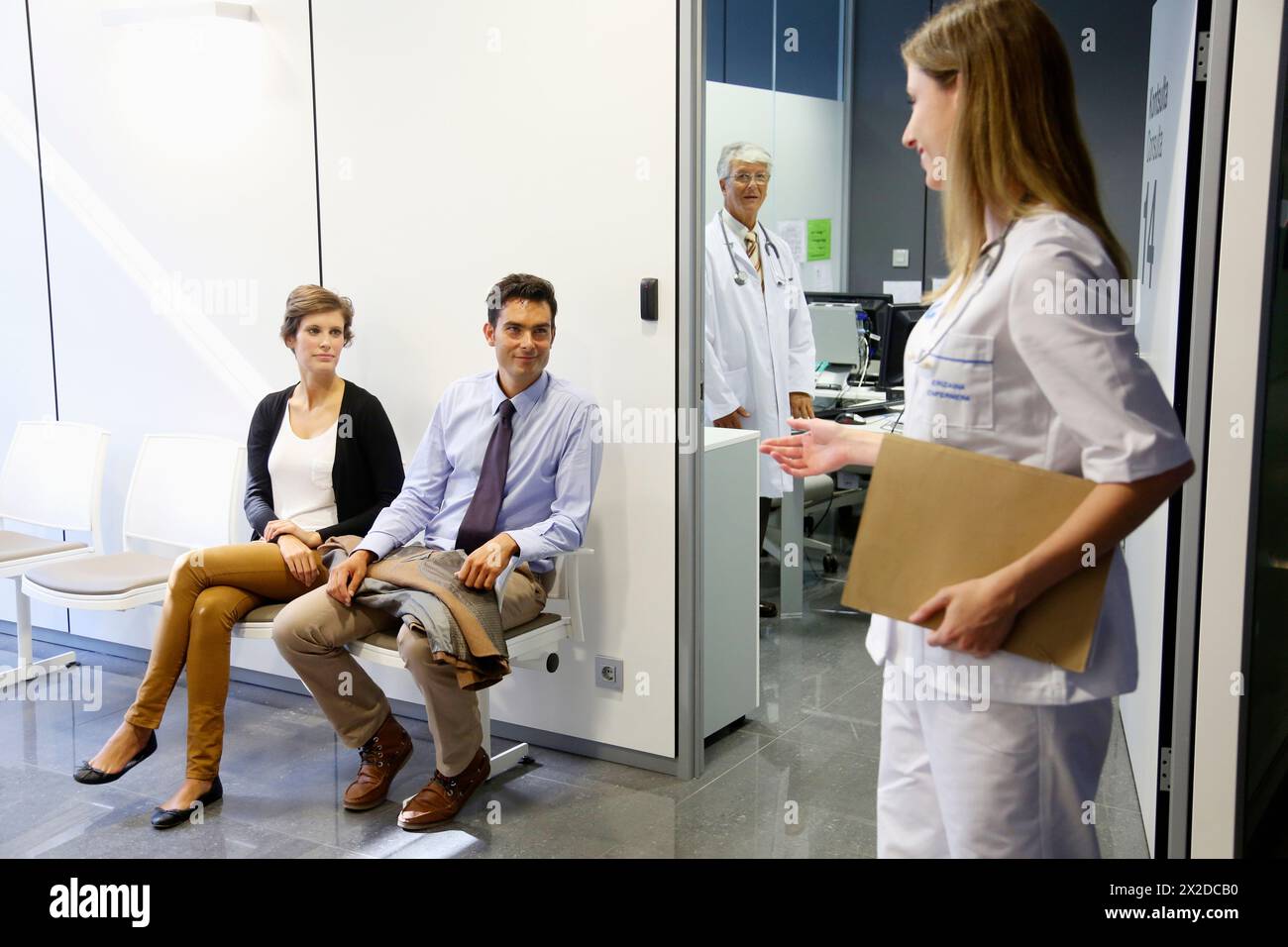 Doctor, family, Consulting room, Onkologikoa Hospital, Oncology ...