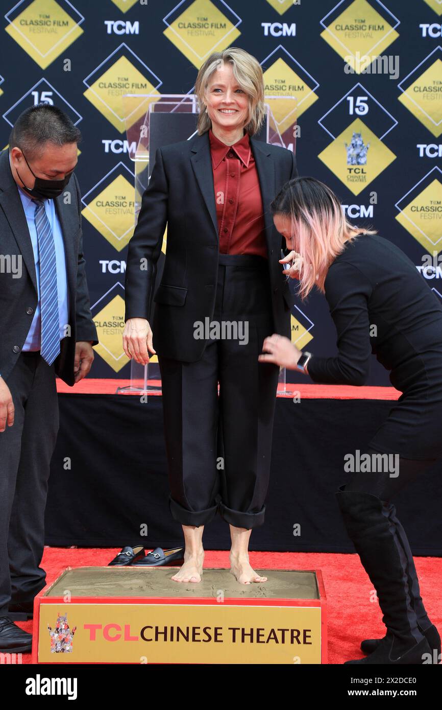 LOS ANGELES - APR 19: Jodie Foster at the Jodie Foster Hand and Foot ...
