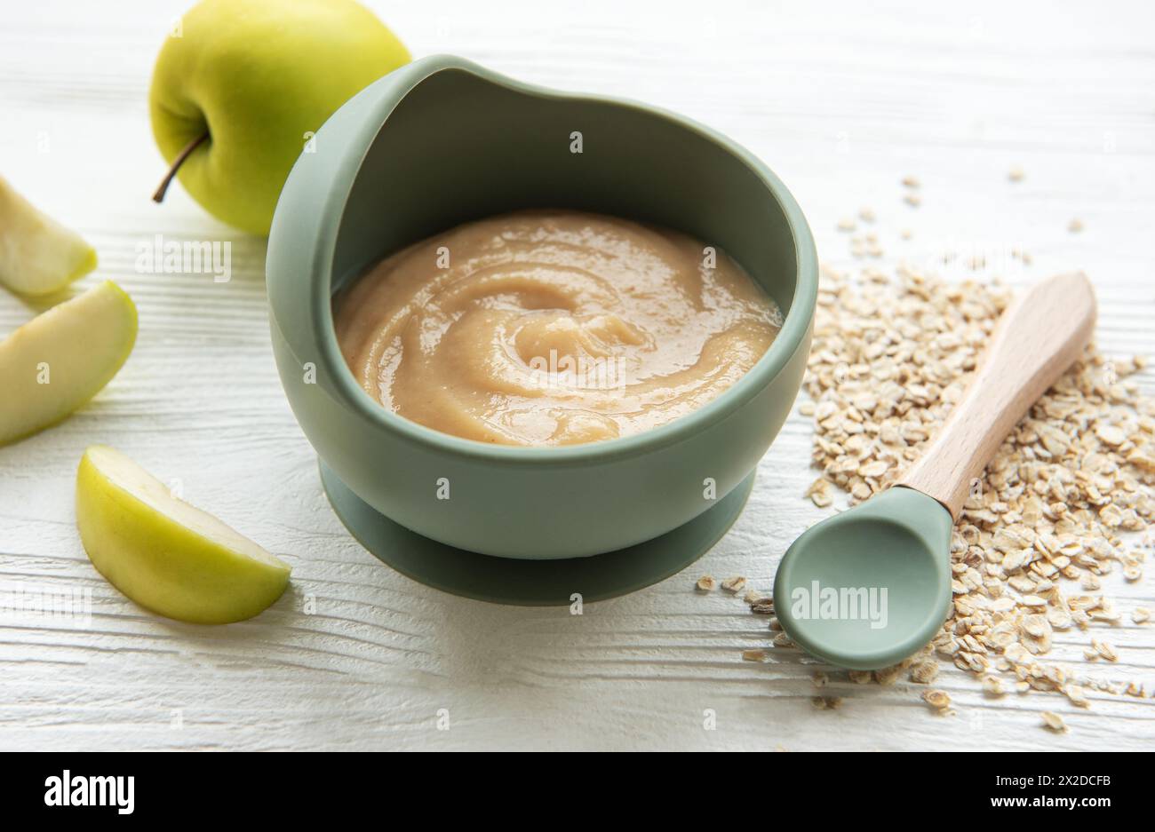 A bowl of porridge for baby. Homemade, organic, healthy baby foods ...