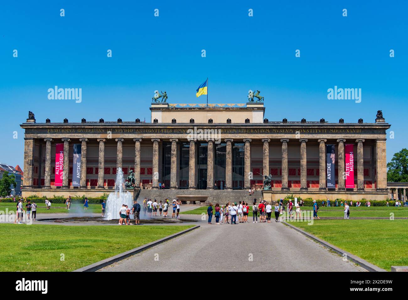 Facade altes museum in hi-res stock photography and images - Alamy