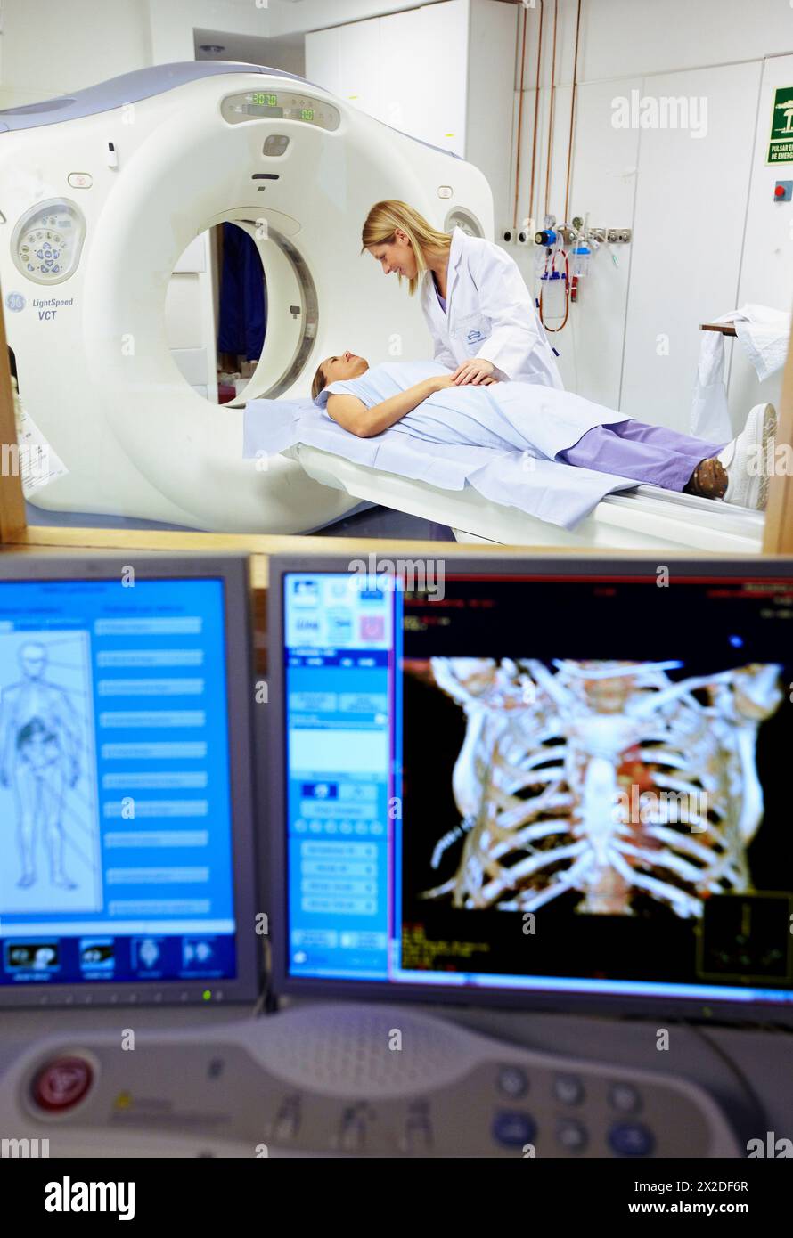 Rib computerized tomography hi-res stock photography and images - Alamy