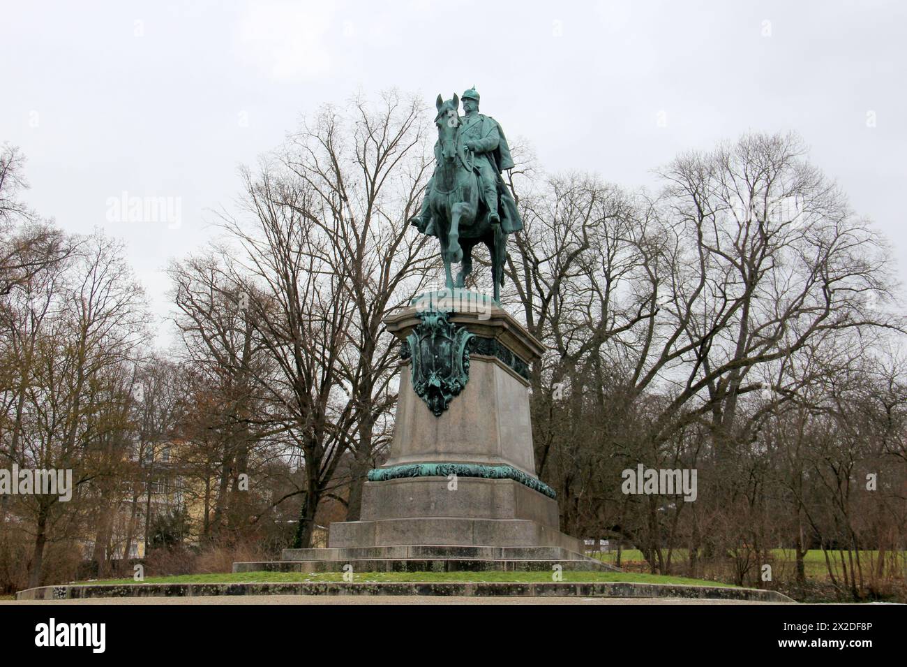 Equestrian statue of Herzog Ernst II, sculptural work by Gustav ...
