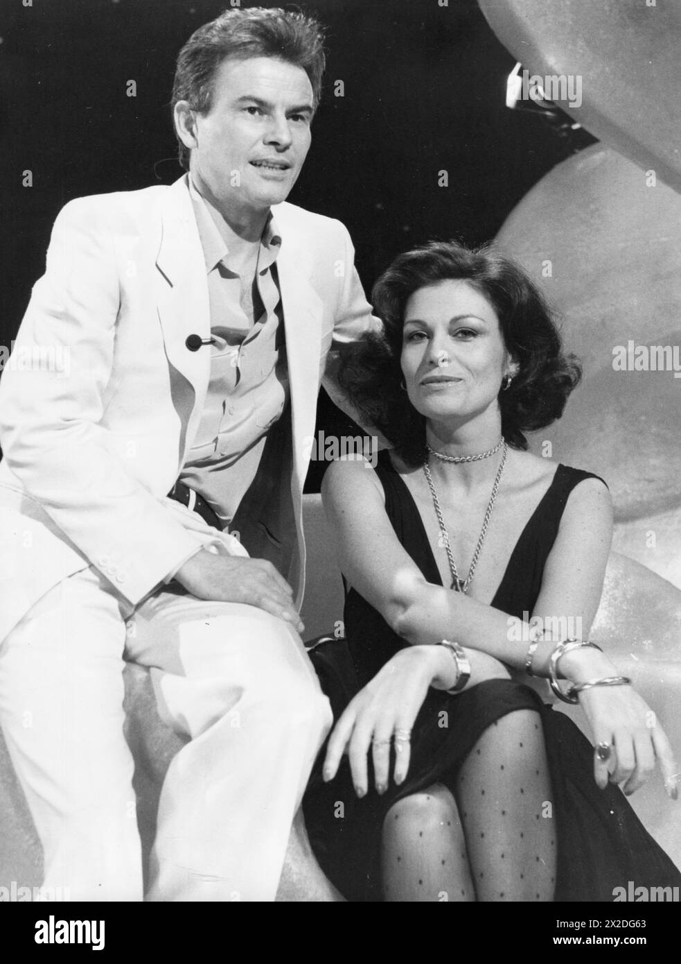 Teissier, Elisabeth, *6.1.1938, Swiss - French astrologer, with Horst ...