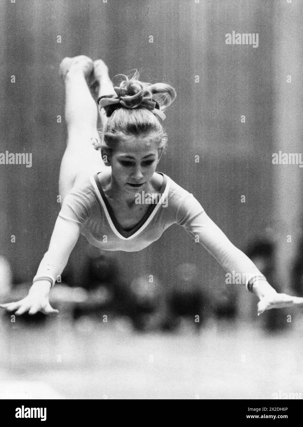 Schorn, Uta, *7.8.1957, German gymnast, on the high bar, 10.7.1971 ...