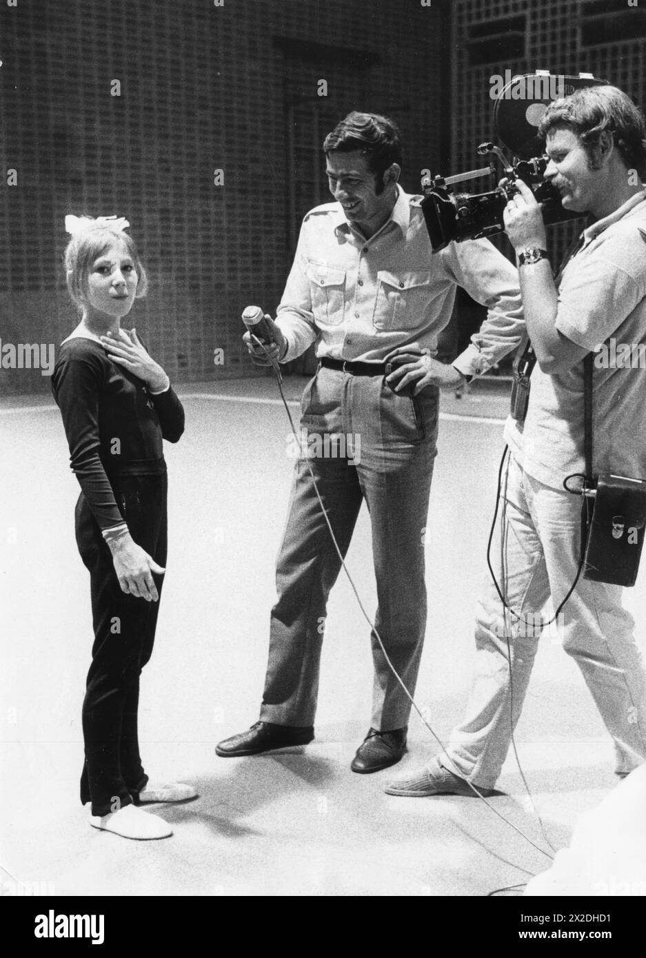 International operator Black and White Stock Photos & Images - Alamy