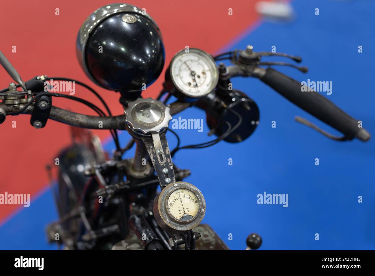 Black triumph motor cycle hi-res stock photography and images - Alamy