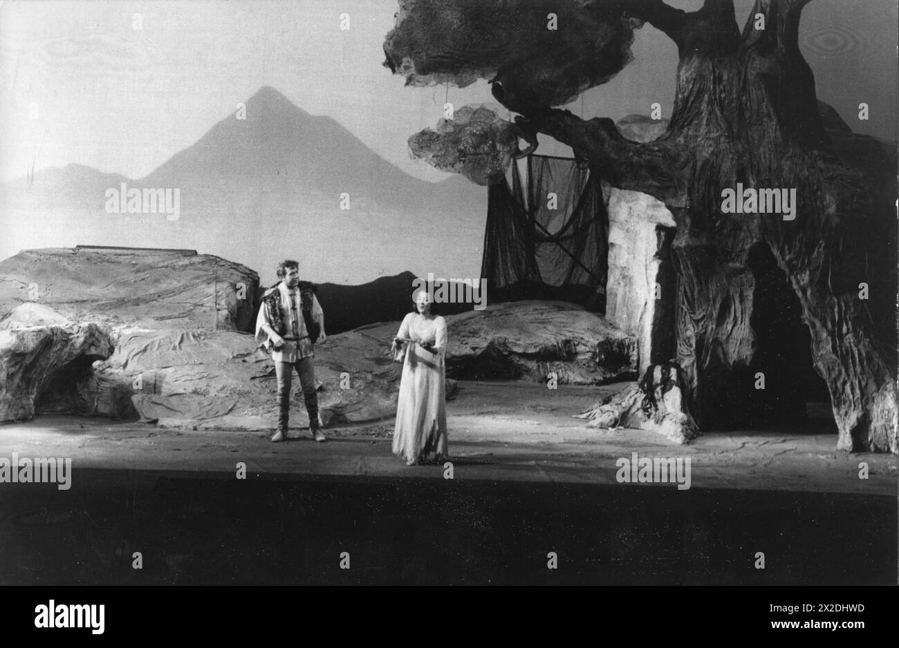 Lilian sukis hi-res stock photography and images - Alamy