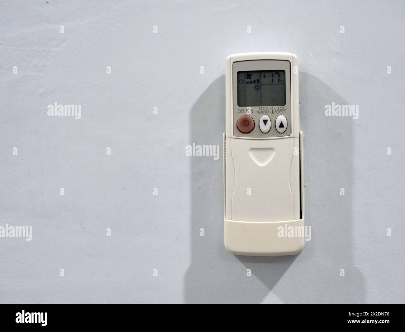 Remote banking hi-res stock photography and images - Alamy