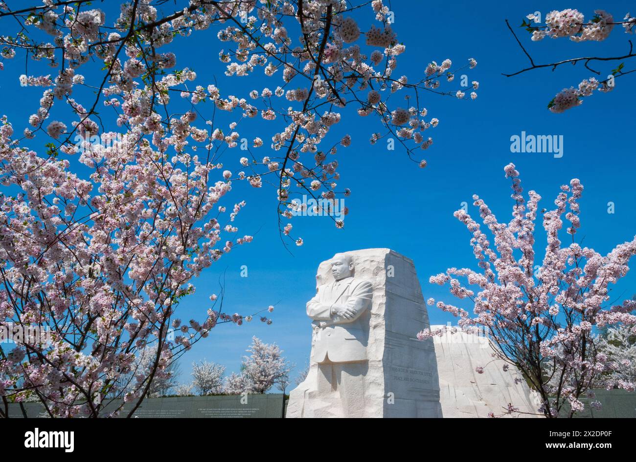 The Stone of Hope, Martin Luther King, Jr. Memorial, Memorial park in ...