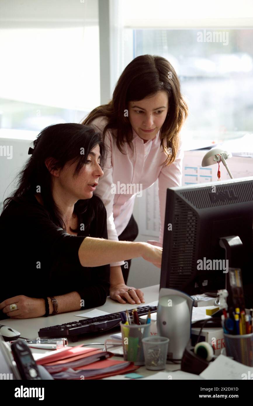 Office, biopharmaceutical lab, Grupo Genetrix, Madrid Stock Photo - Alamy