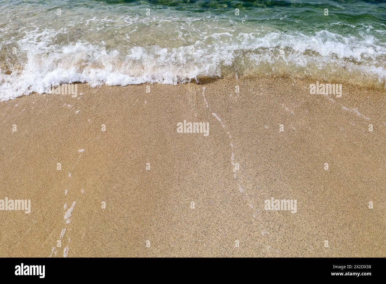Empty sand beach with sea wave background. Summer Vacation Travel and ...