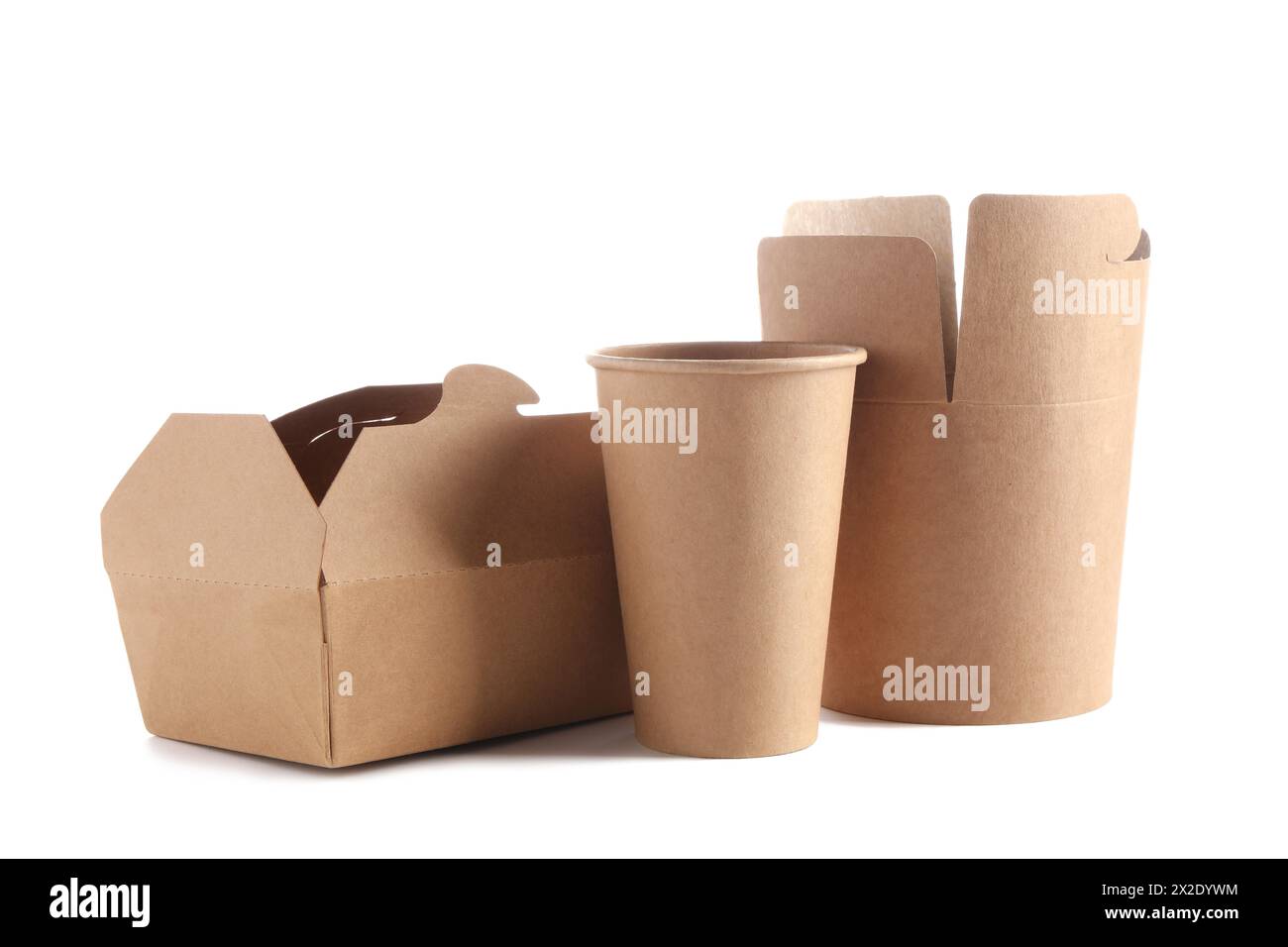 Eco friendly packaging. Disposable food containers isolated on white ...