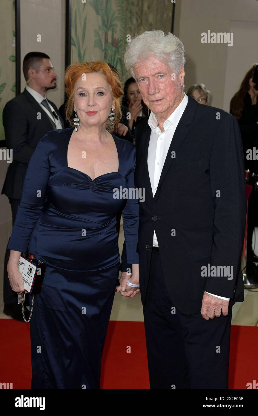 Jürgen Prochnow mit Ehefrau Verena Wengler bei der 19. Verleihung des ...