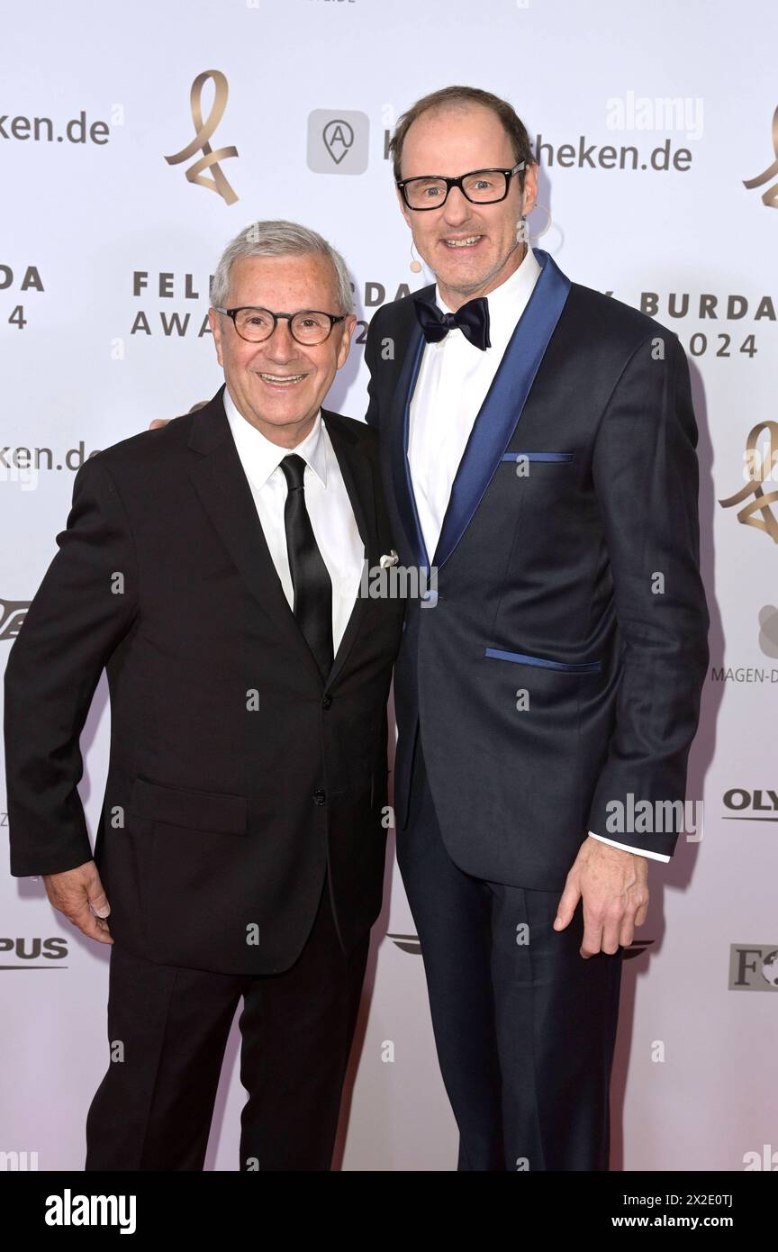 Jan Hofer und Vince Ebert bei der 19. Verleihung des Felix Burda Award ...
