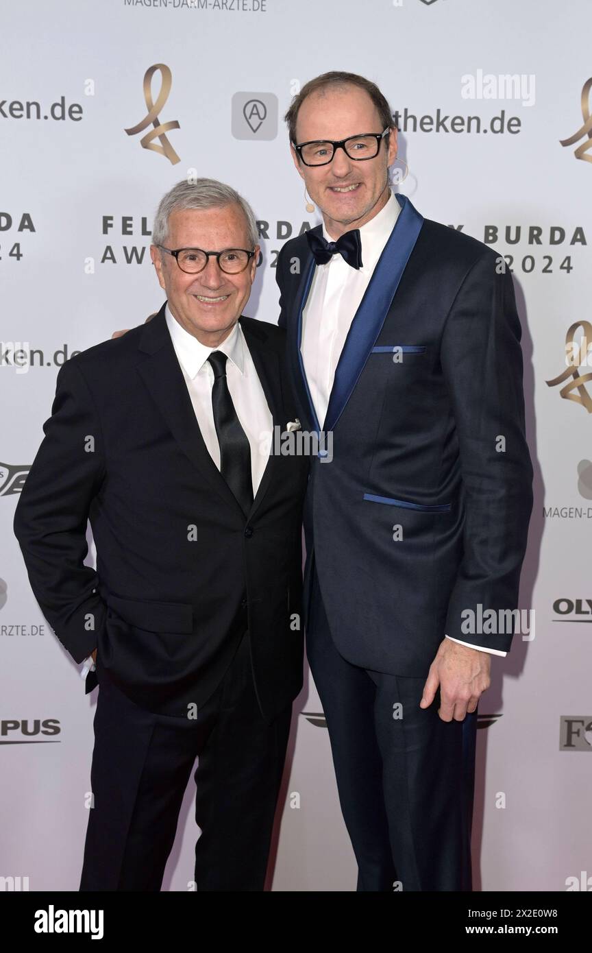 Jan Hofer und Vince Ebert bei der 19. Verleihung des Felix Burda Award ...