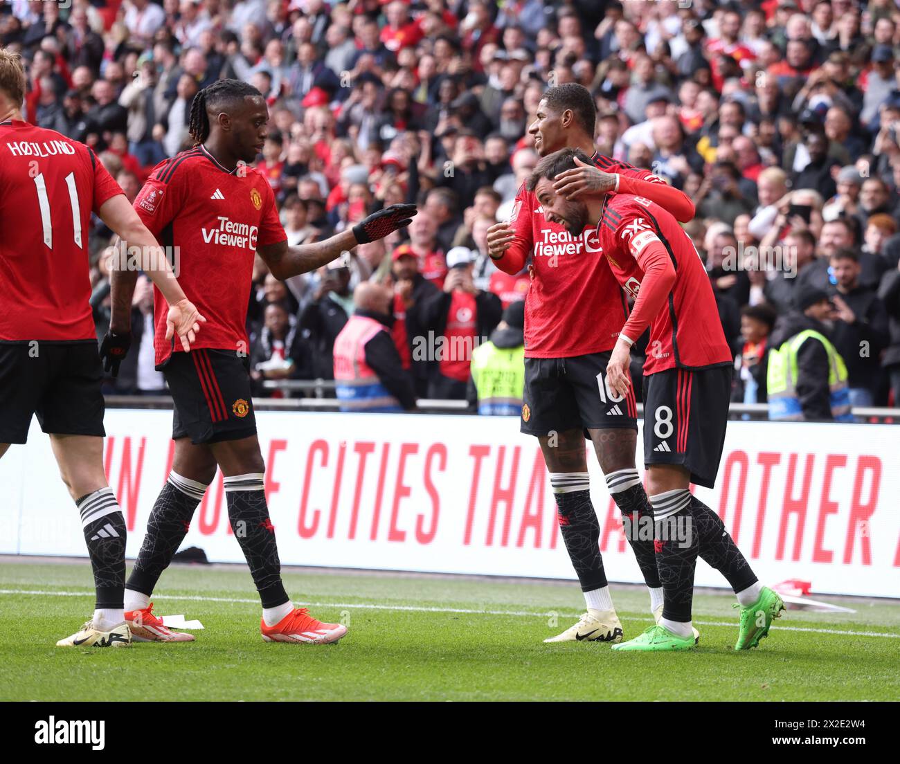London, UK. 21st Apr, 2024. Aaron Wan-Bissaka (MU) and Marcus Rashford ...
