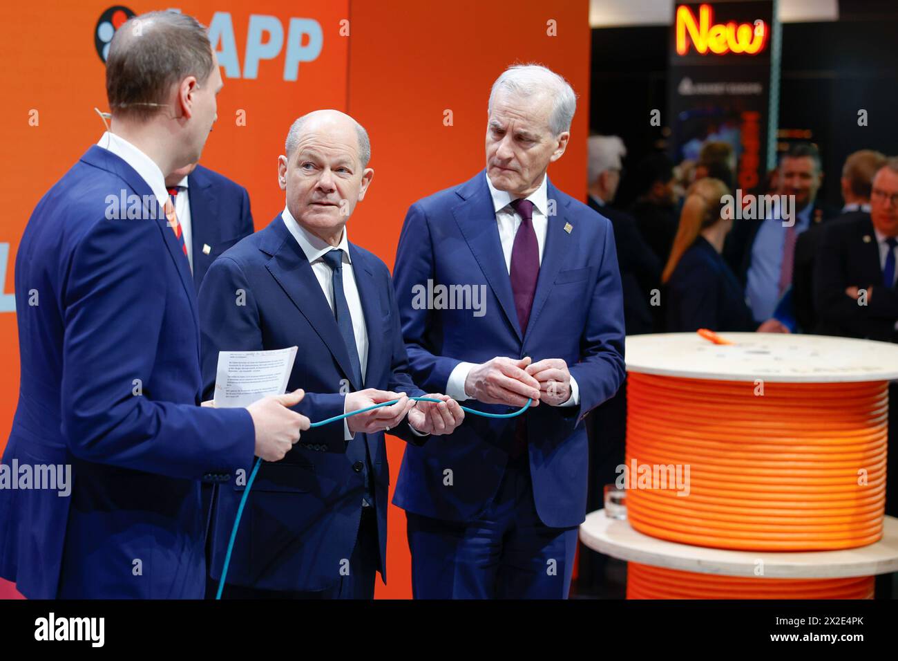 Hanover, Germany. 22nd Apr, 2024. Matthias Lapp (l-r), CEO of Lapp ...