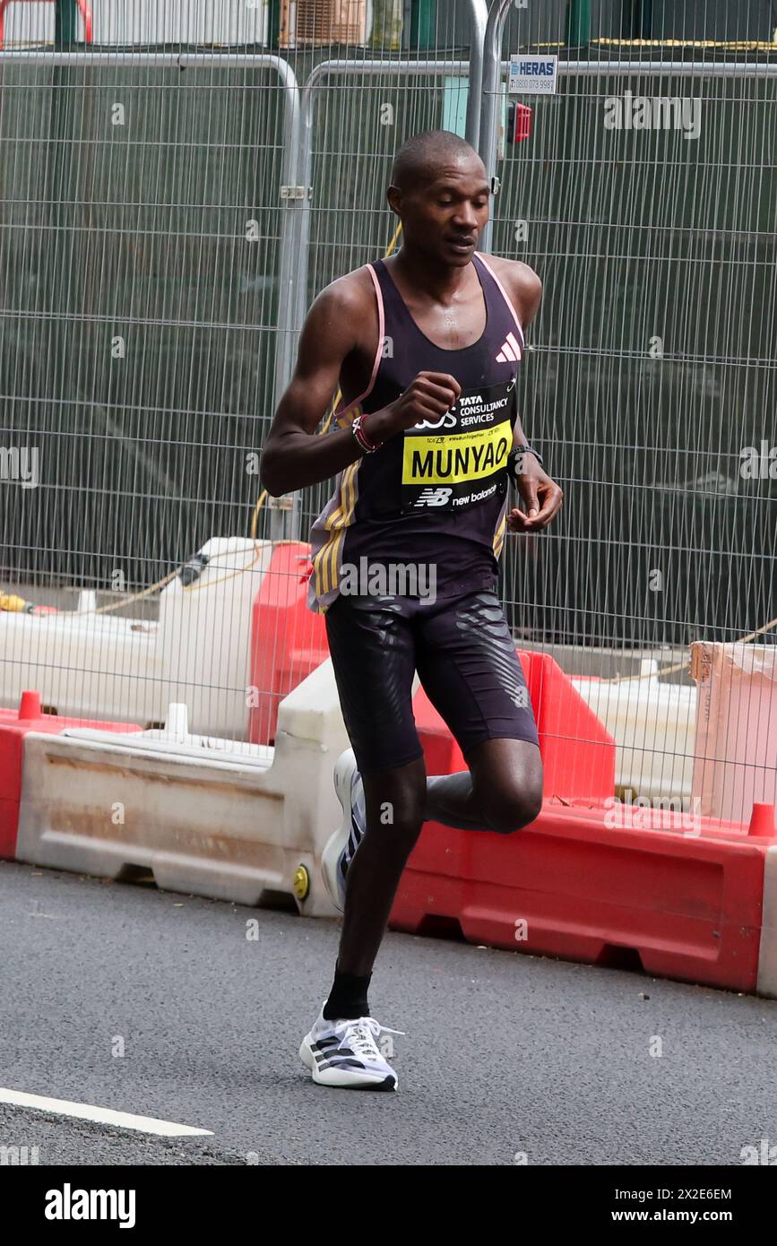 London, UK. 21st Apr, 2023. Alexander Munyao take part in the London ...