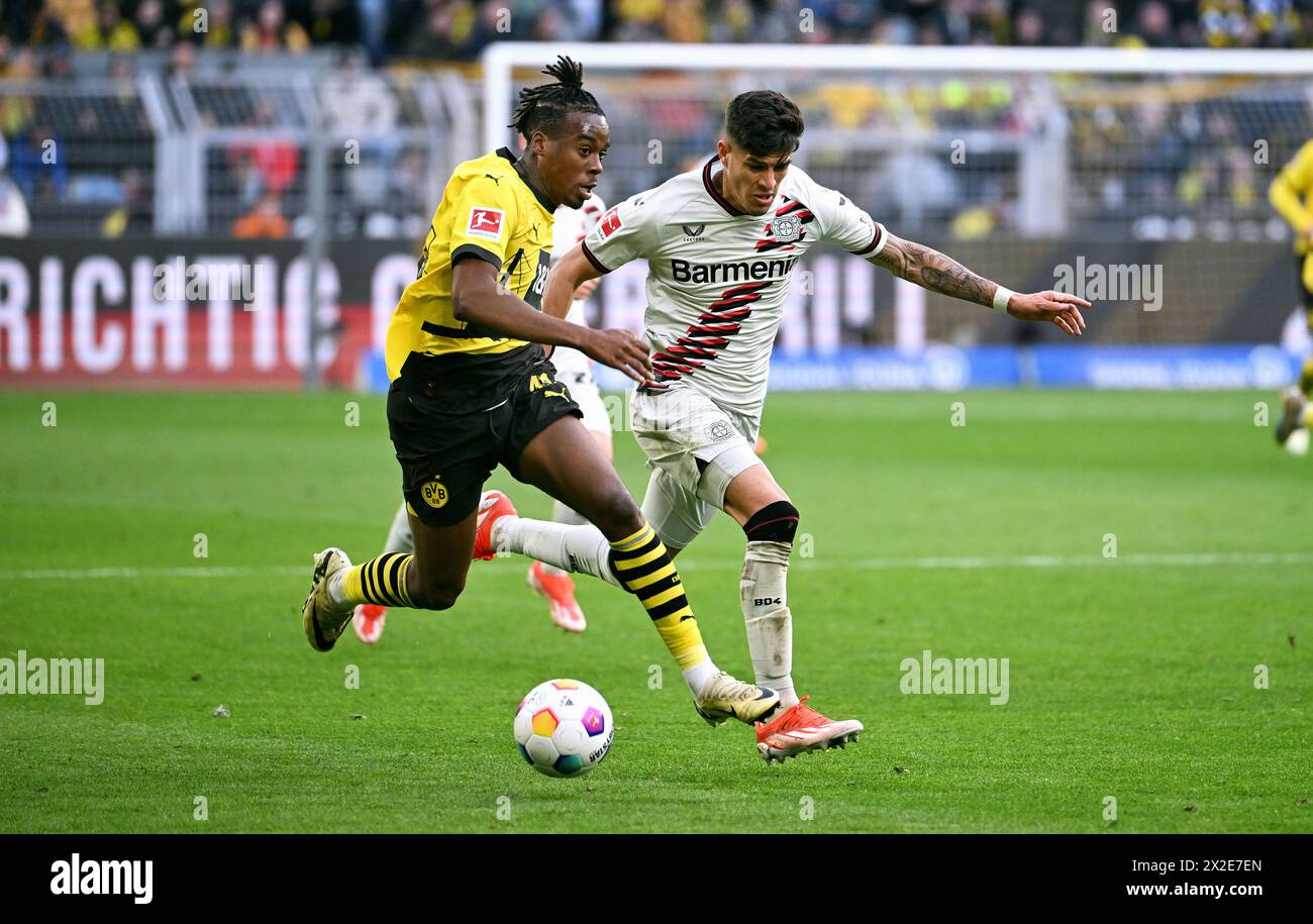 Bundesliga, Signal Iduna Park Dortmund: Borussia Dortmund vs Bayer ...