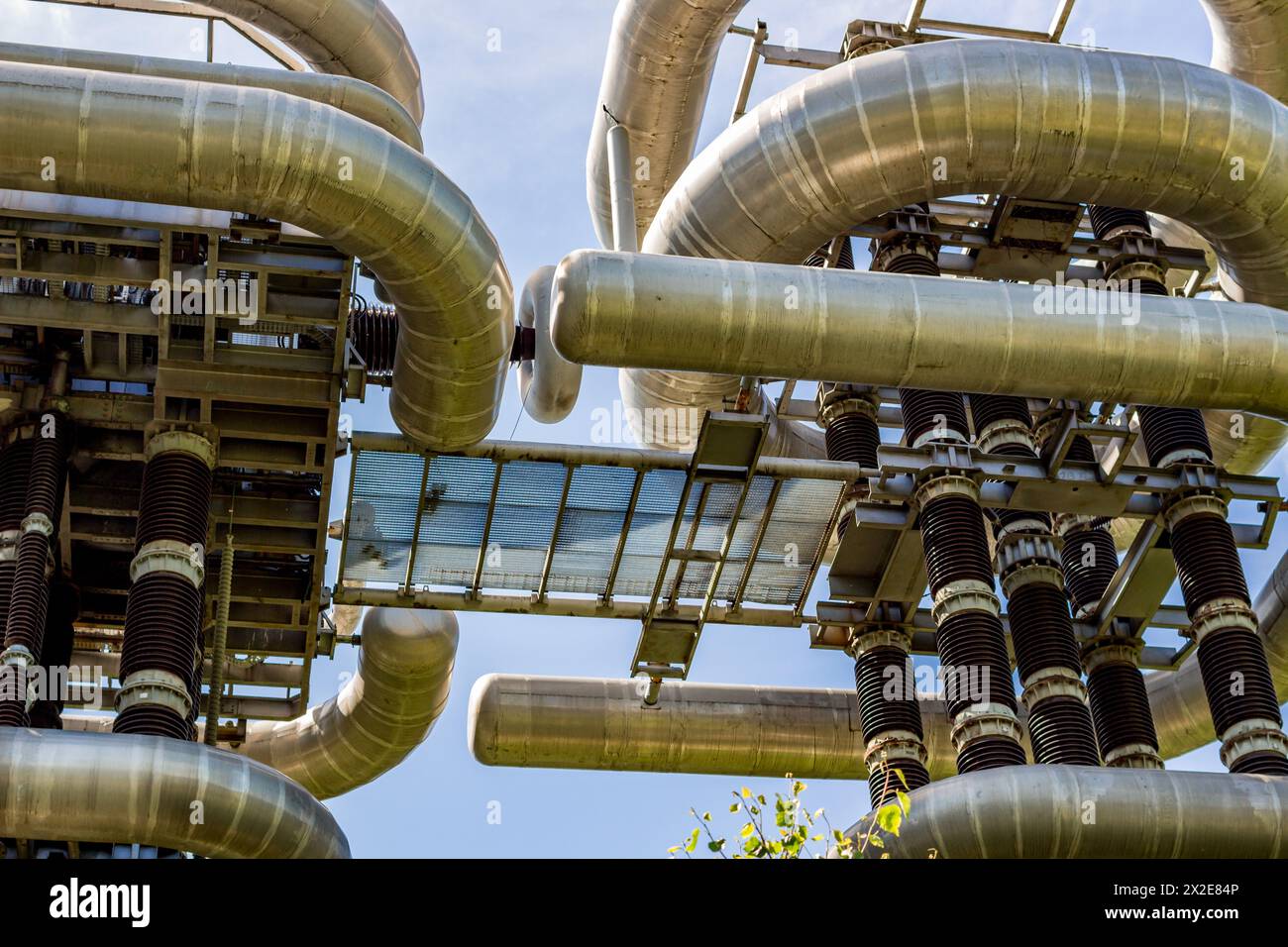 The Experimental science setup cascade transformers, technology ...