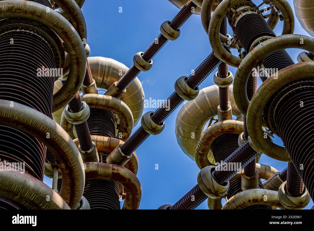 The Experimental science setup cascade transformers, technology ...