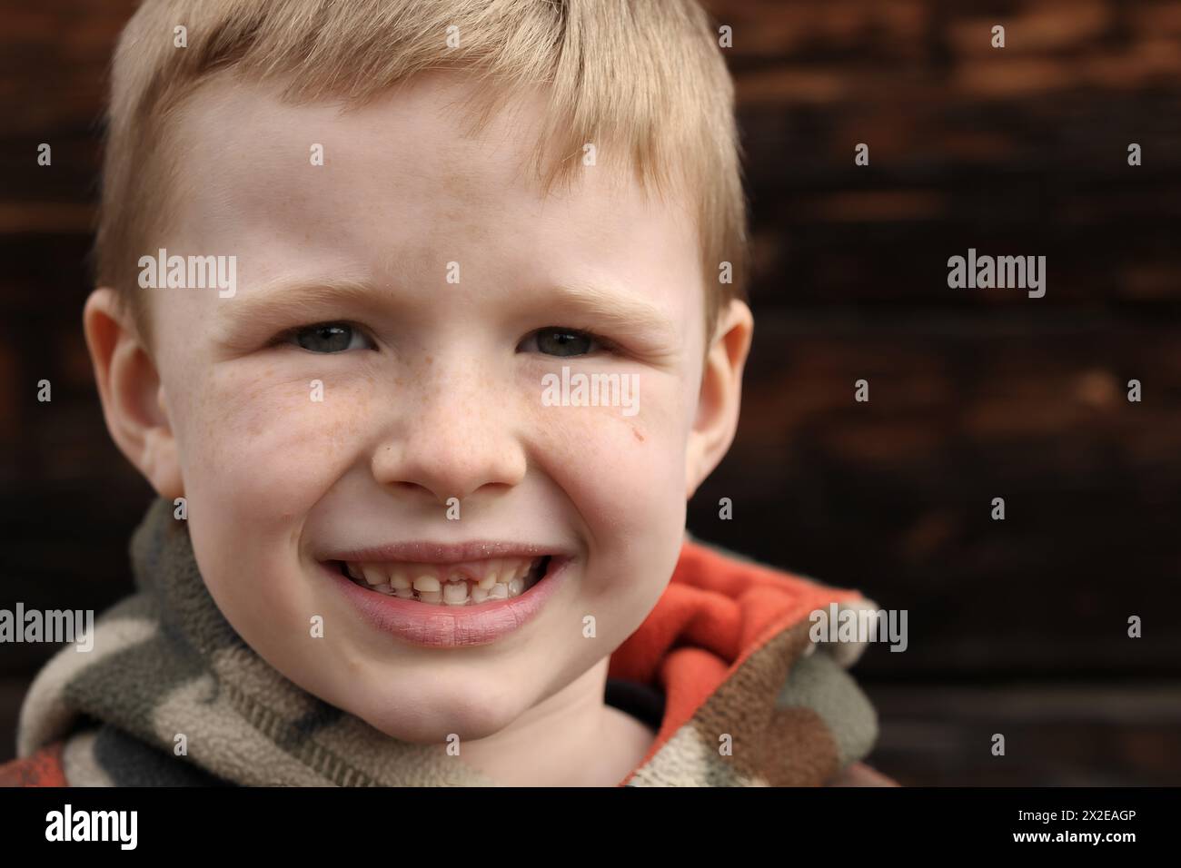 Boy with freckles hi-res stock photography and images - Alamy