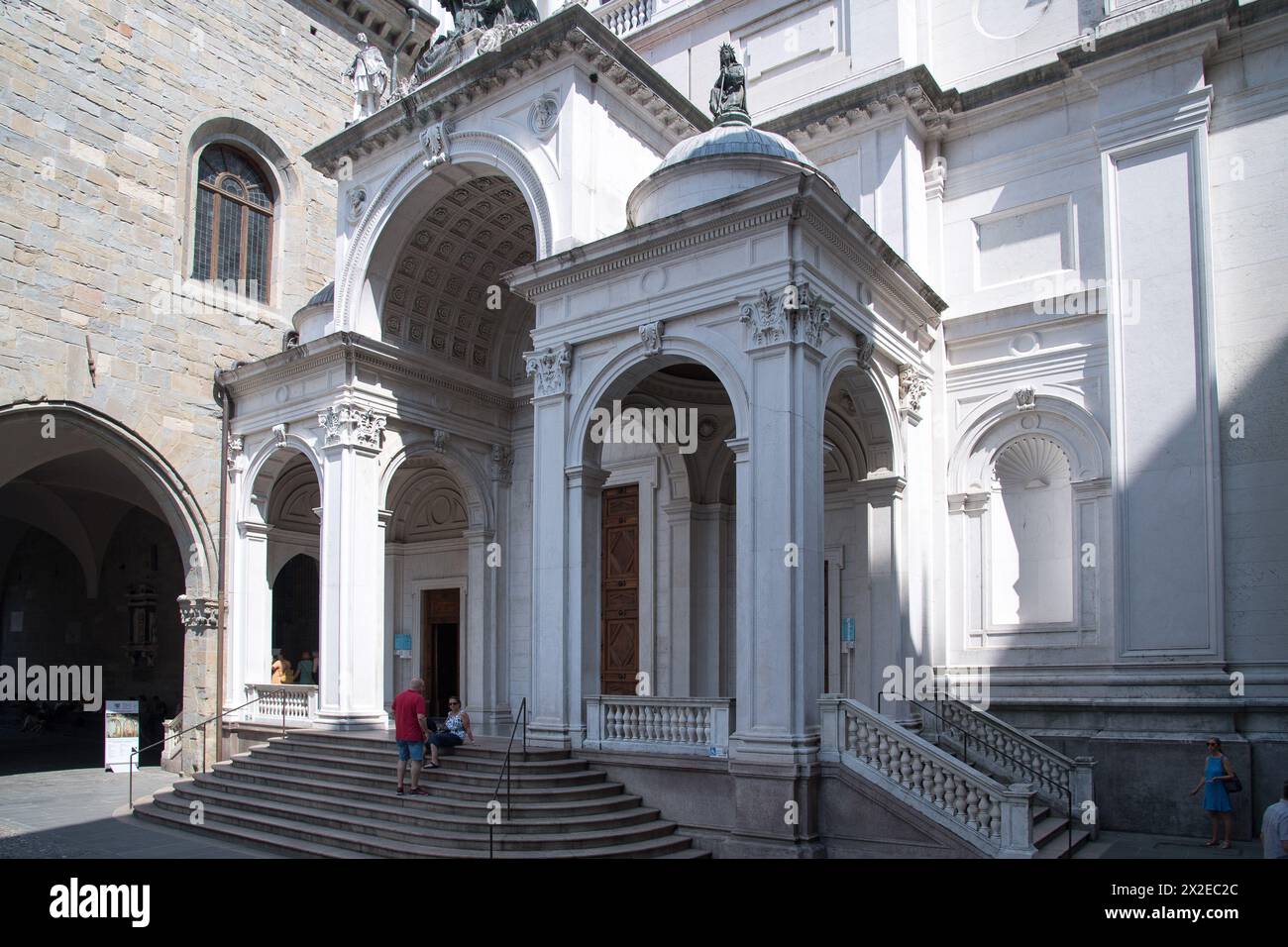 Neo Classical facade of Cattedrale di Sant'Alessandro (Saint Alexander ...