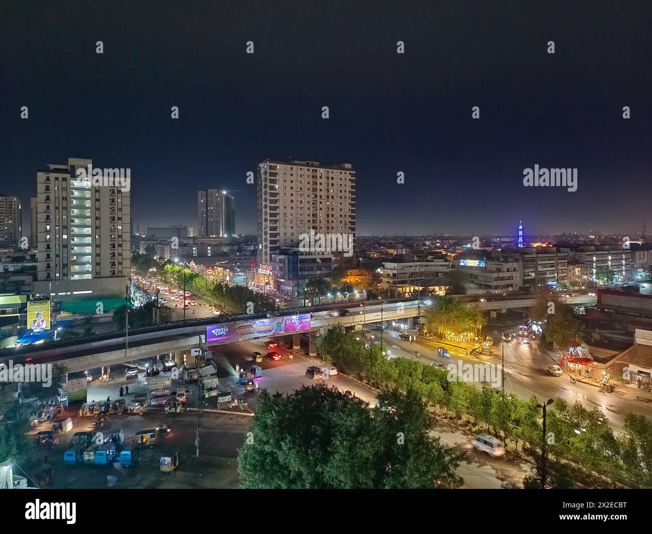 Beautiful aerial view of Karachi City sunset time. Karachi Buildings ...