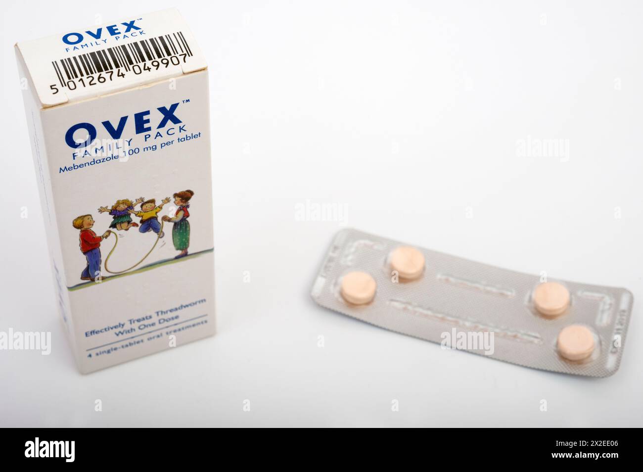 Pack of 100 hi-res stock photography and images - Alamy