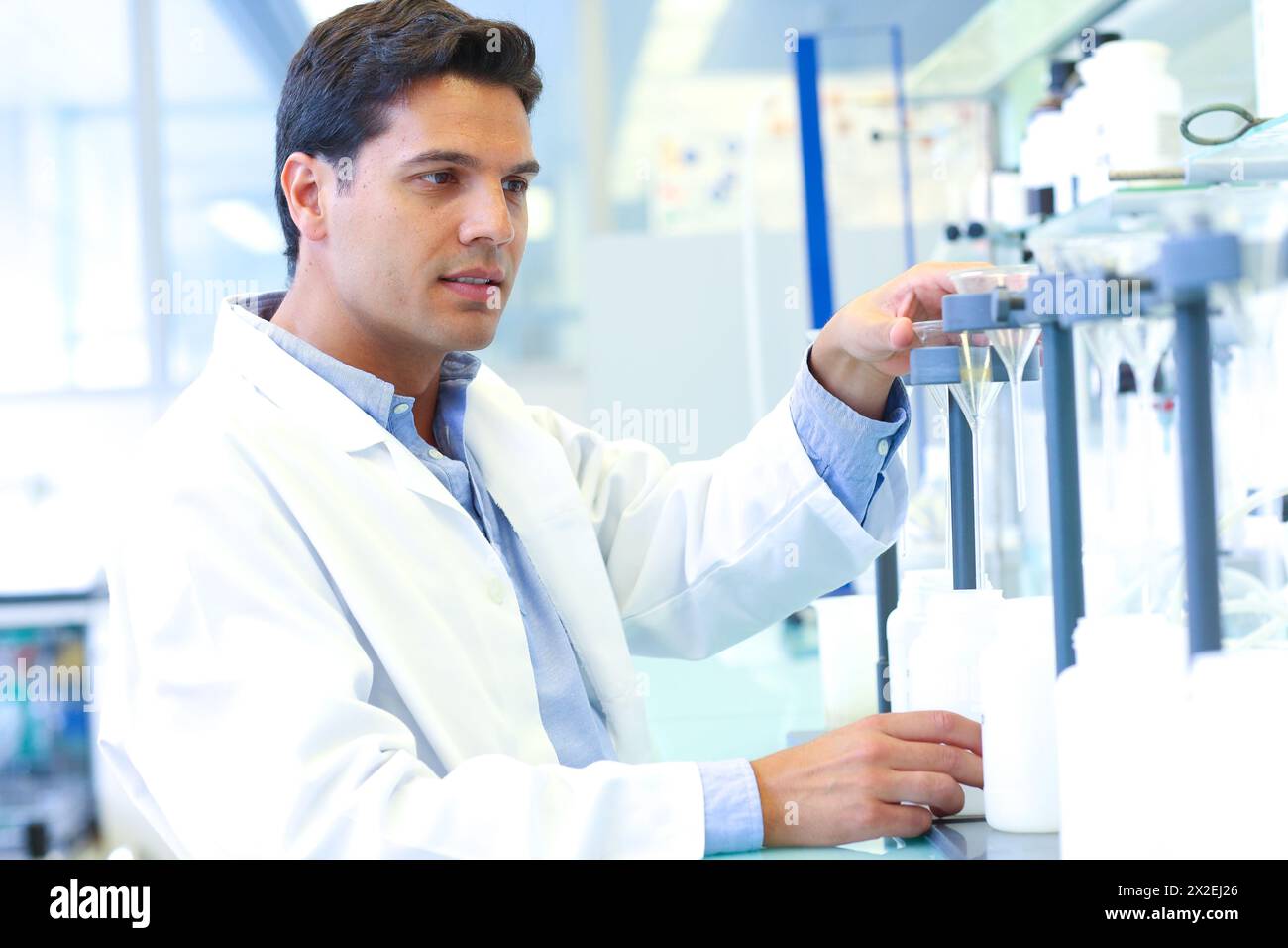 Researcher. Disaggregation and sample preparation arid steel, for ...