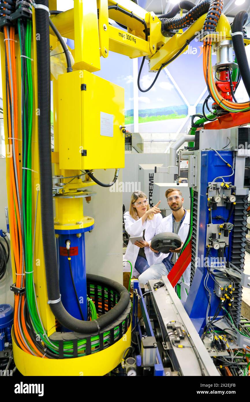 Device researchers hi-res stock photography and images - Alamy
