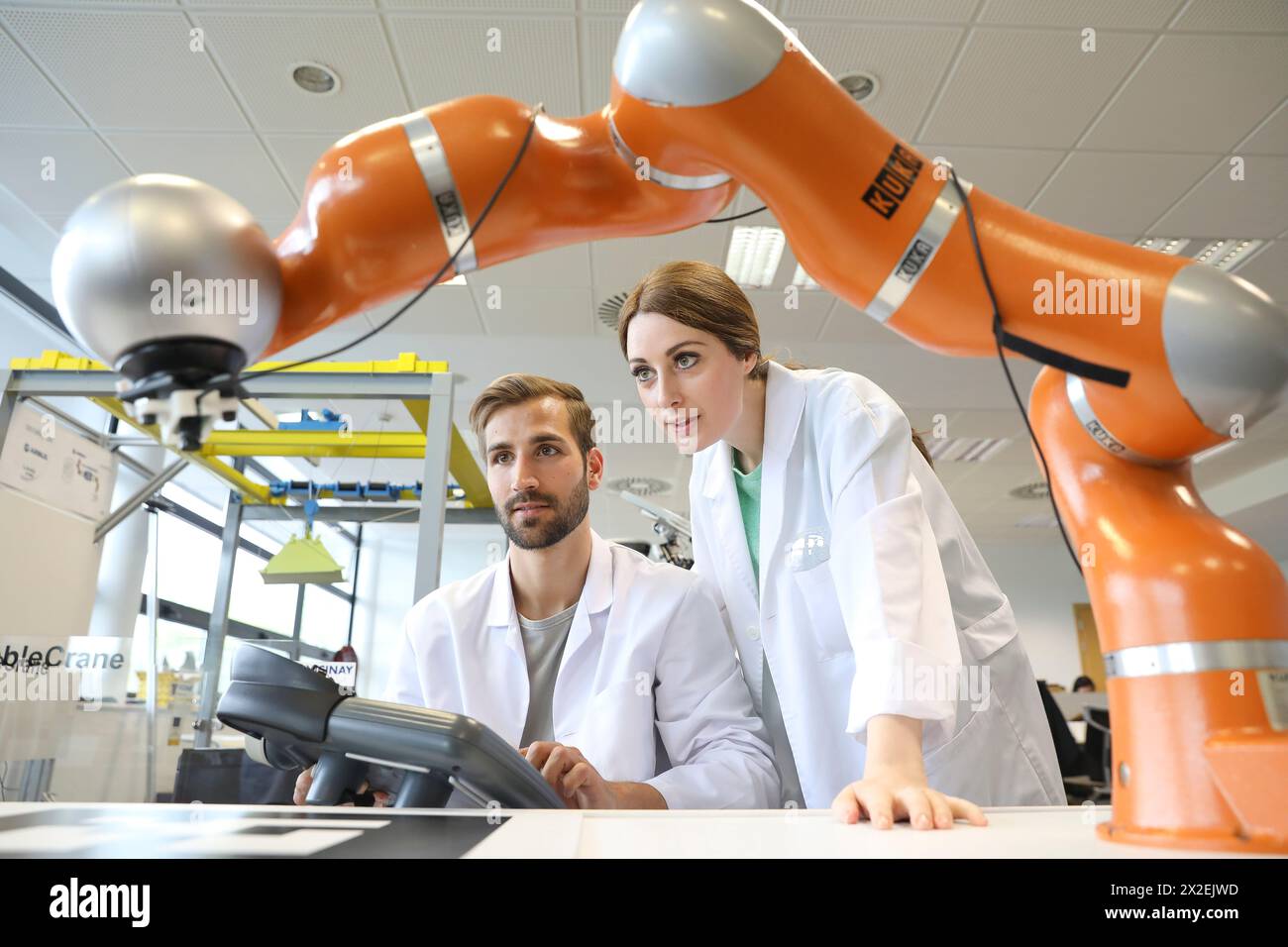 Collaborative robot for industrial assembly, LWR robot, using haptic ...