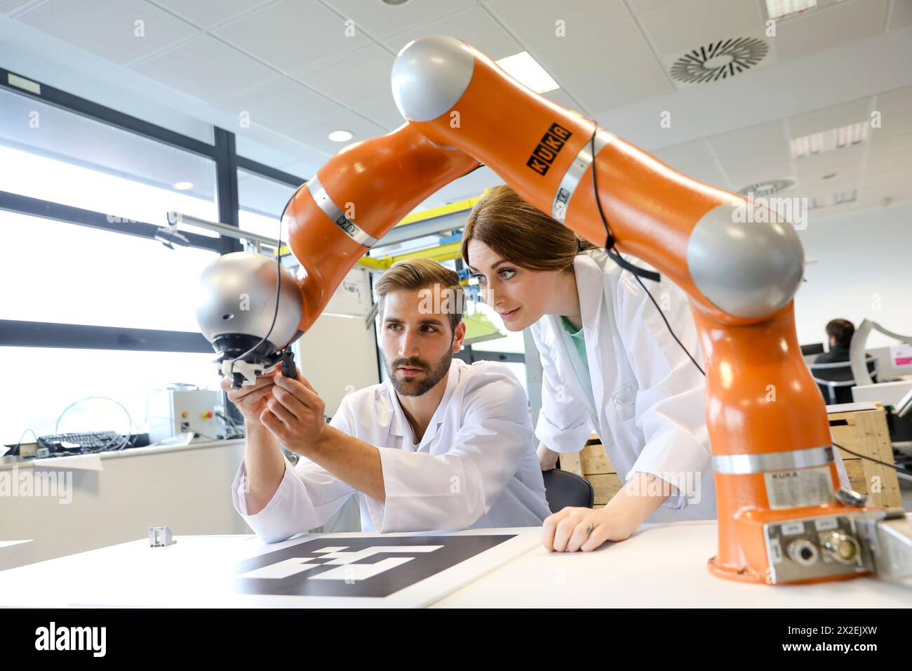 Collaborative robot for industrial assembly, LWR robot, using haptic ...
