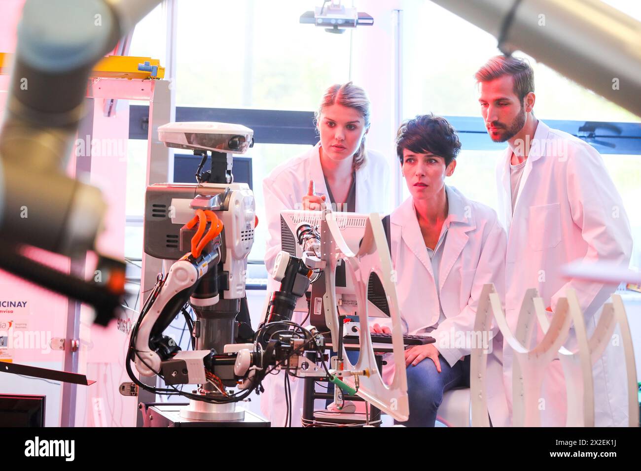 Robot with two arms for flexible robotics. Humanoid robot for ...