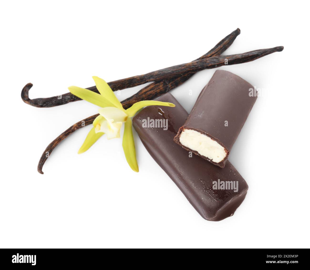Glazed curd cheese bars, vanilla pods and flower isolated on white, top ...