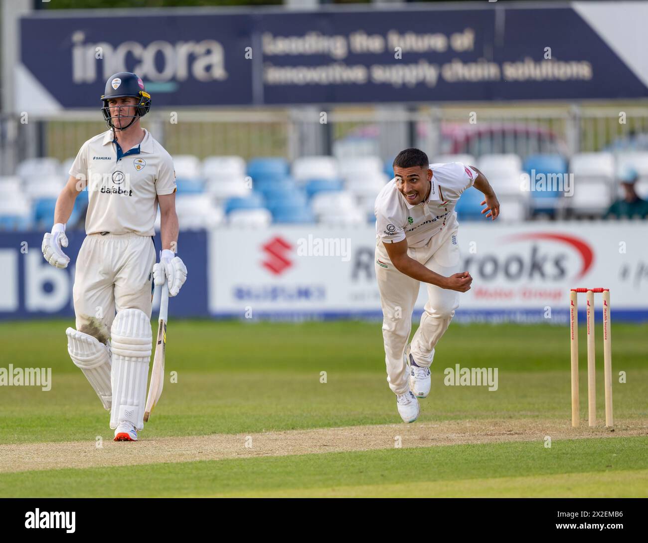 Ben Mike bowling for Leicestershire in a Vitality County Championship ...