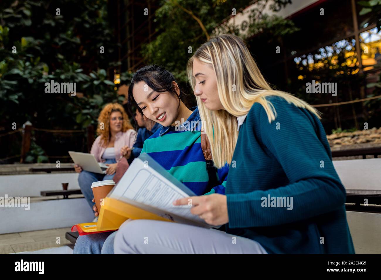 Diverse learning hi-res stock photography and images - Alamy