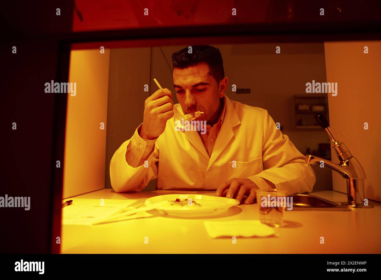 Food sensory analysis hi-res stock photography and images - Alamy