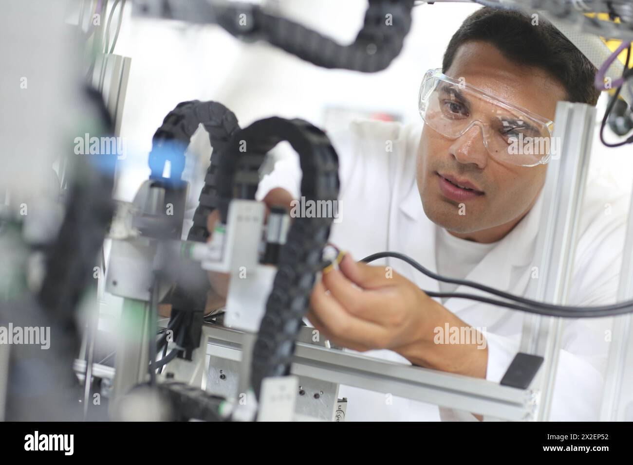 Robotic cell manufacturing composite preforms. Dry fiber preform ...