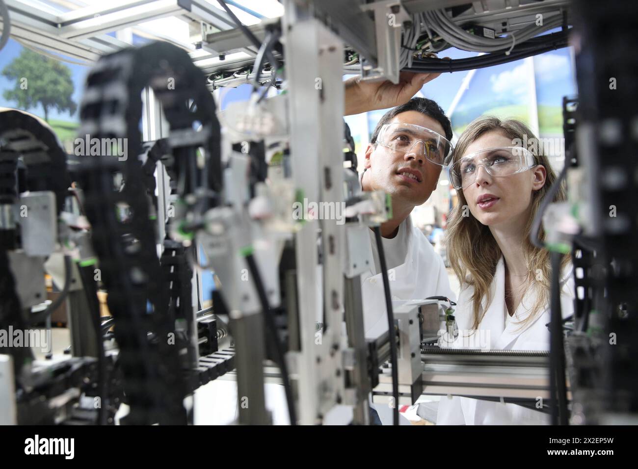 Robotic cell manufacturing composite preforms. Dry fiber preform ...