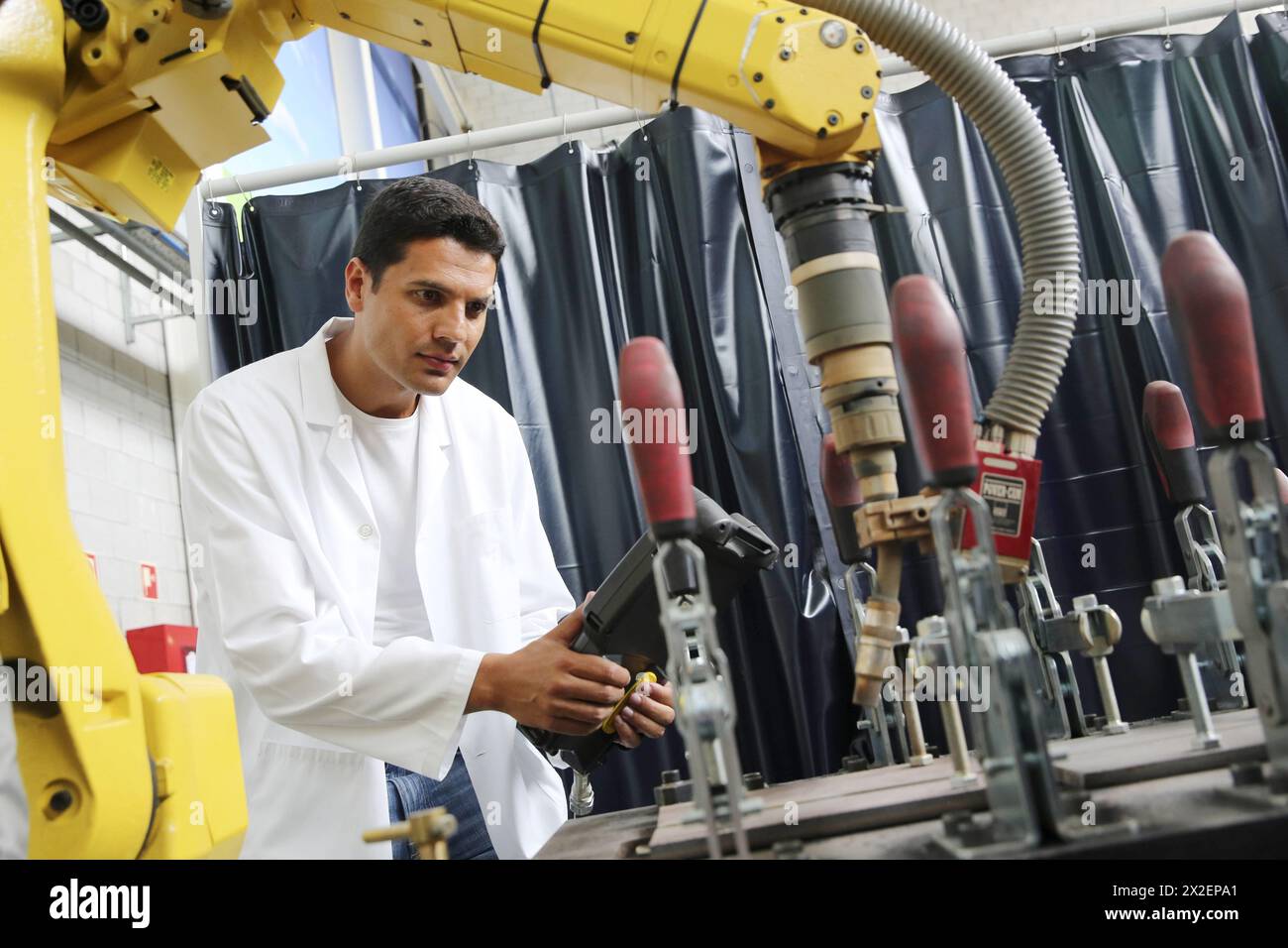 Welding parameters hi-res stock photography and images - Alamy