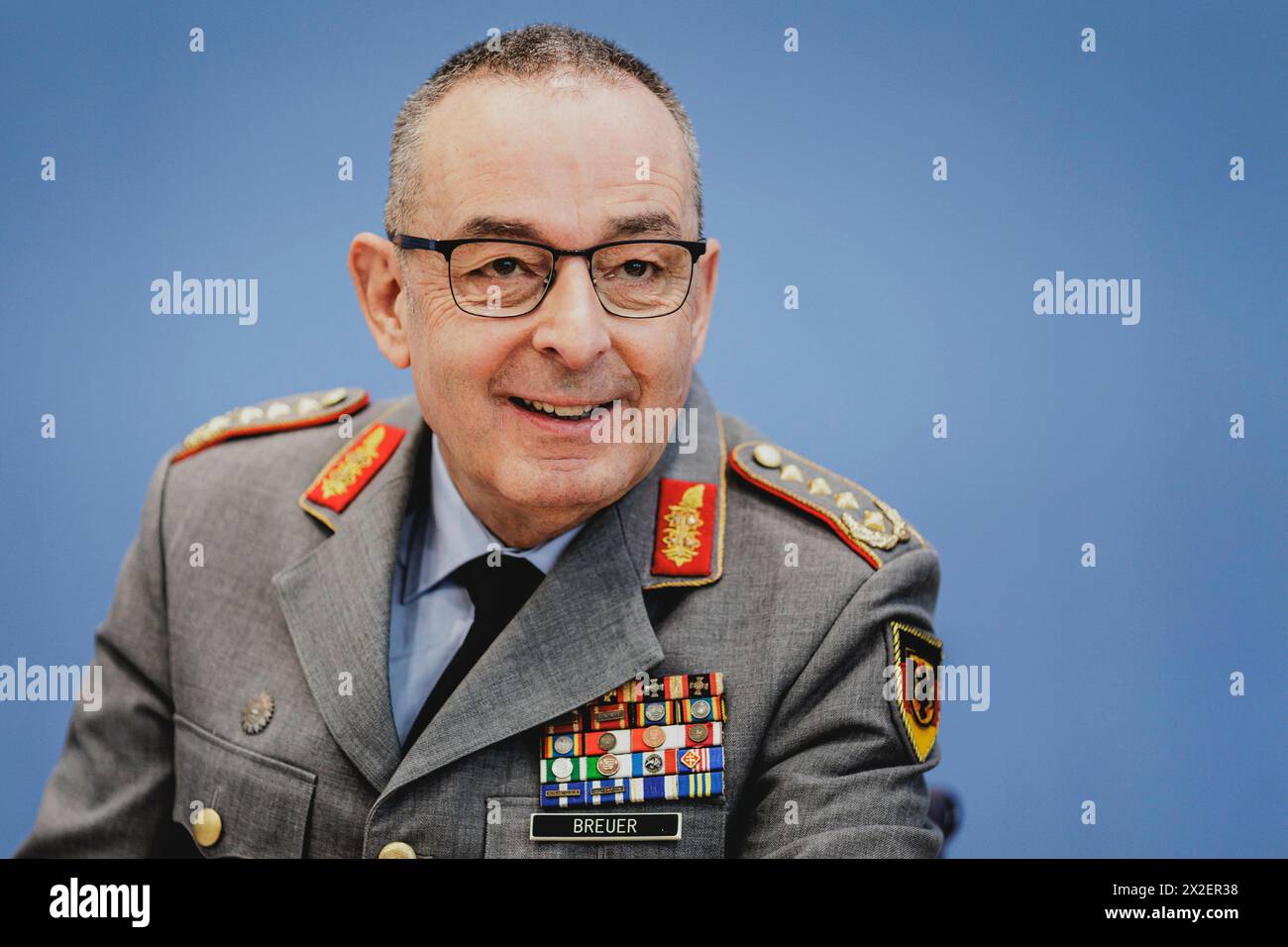 Berlin, Deutschland. 22nd Apr, 2024. General Carsten Breuer, Inspector ...